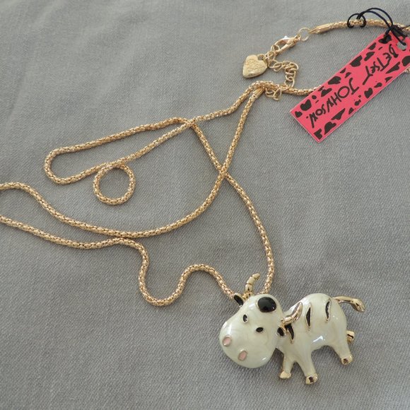 Betsey Johnson | Jewelry | New Betsey Johnson Pearly Dairy Cow Brooch ...